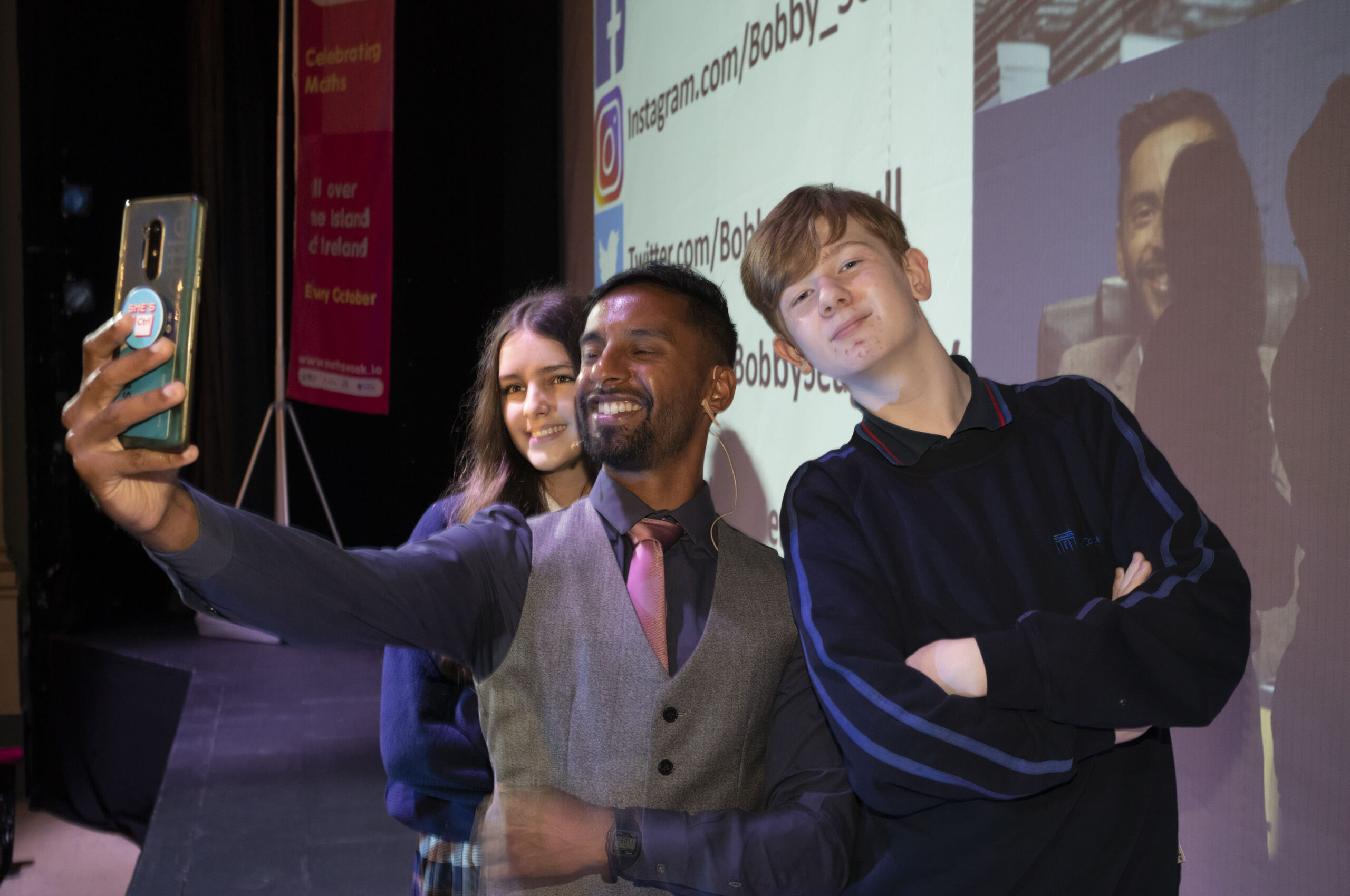 Bobby Seagull at the Gate Theatre Album – MATHS WEEK IRELAND