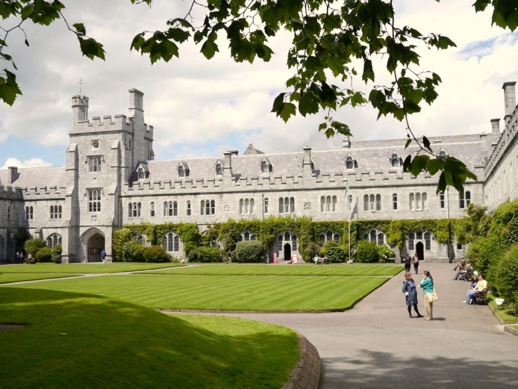 UCC Mathematics Enrichment Programmes. – MATHS WEEK IRELAND